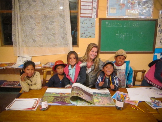 The Ultimate Guide To Volunteer Travel • The Blonde Abroad