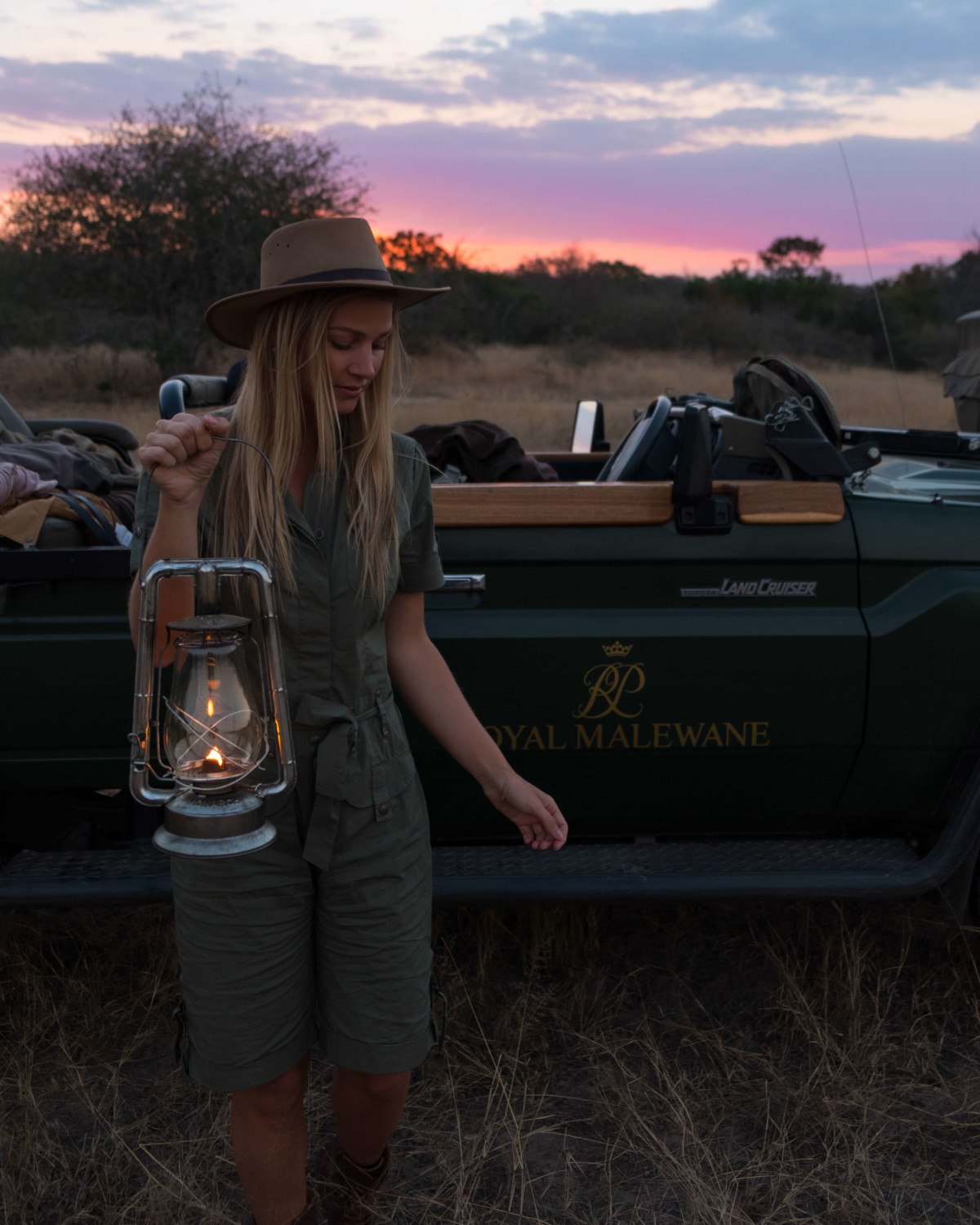The Beginner's Guide to Photographing an African Safari • The Blonde Abroad