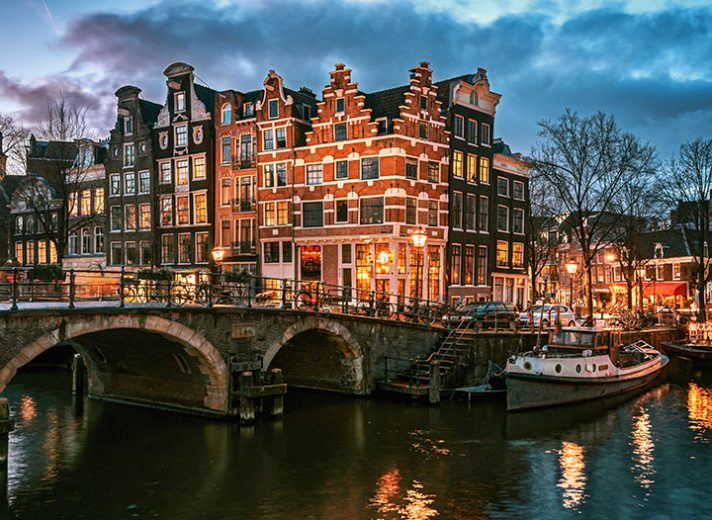 VIDEO: House of Bols in Amsterdam • The Blonde Abroad