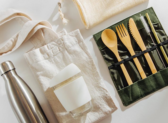 Easy Ways to Use Alternatives to Plastic • The Blonde Abroad